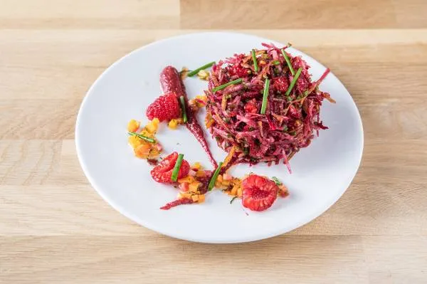 Recette Salade de betterave de couleur, framboises et vinaigre