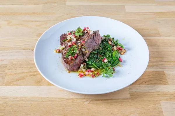 Recette Rumsteck grillé, écrasée de pomme de terre, champignons sautés ...