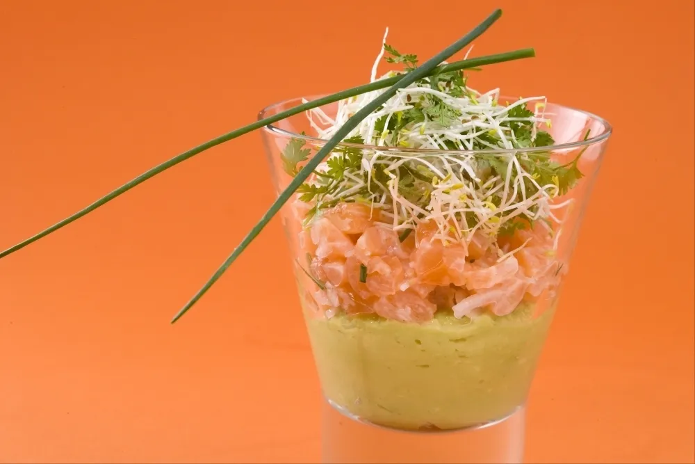 Recette verrine-de-saumon-et-guacamole-au-citron-vert