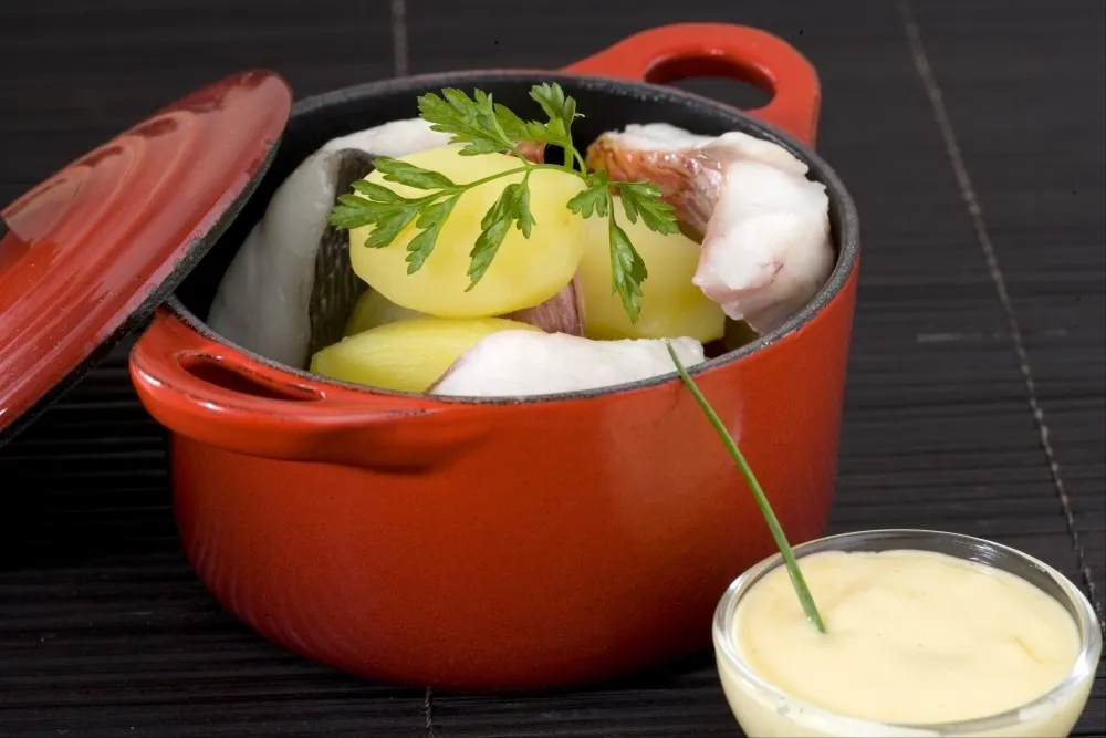 Recette Marmite de poissons de roche en mini cocotte