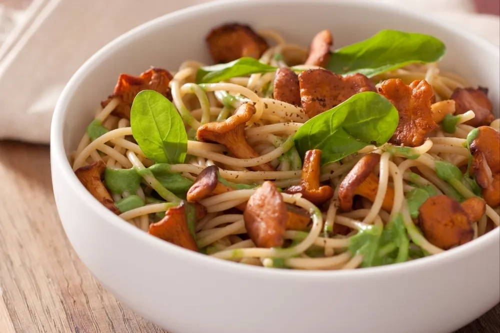 Recette spaghetti-numero-5-au-ble-complet-et-girolles
