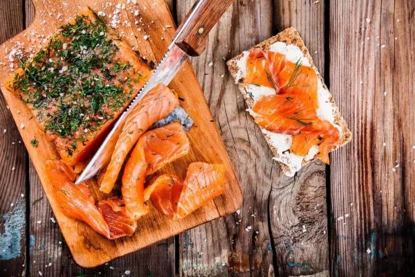 Recette Pain Suédois et saumon fumé, crémeux Philadelphia aux parfums ...