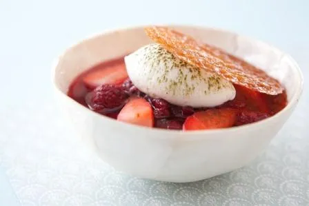 Recette Fruits rouges marinés et mousse chocolat blanc au thé vert ...